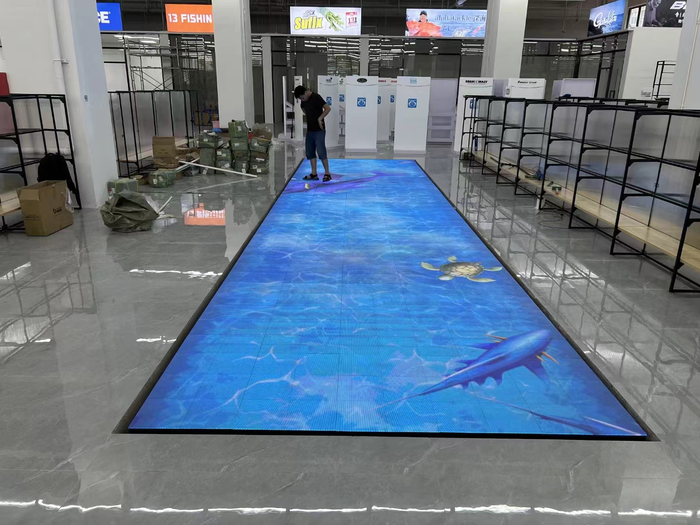 LED Interactive Tile Screen - Shenzhen Ruixian Optoelectronic ...