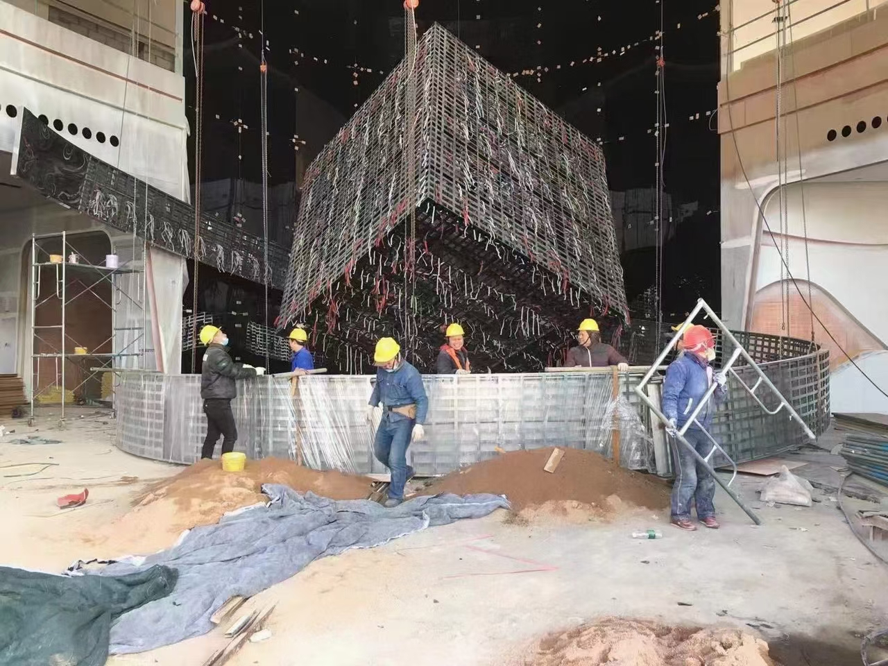 Xinjiang LED indoor flexible screen and magic cube screen - Shenzhen ...