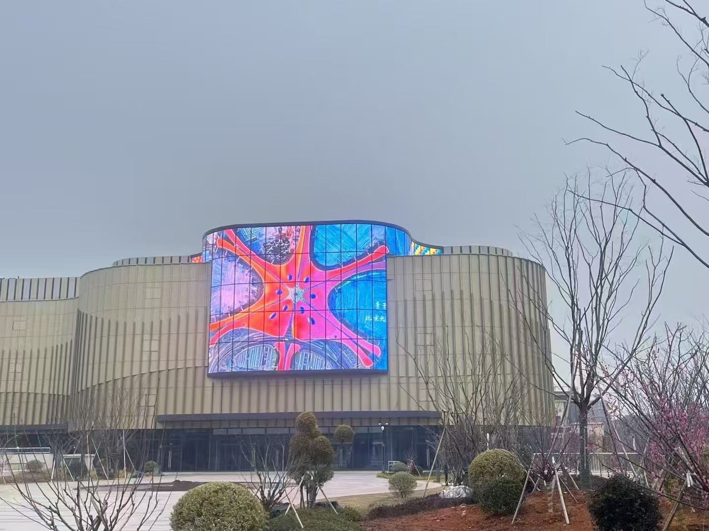 Revolutionizing the Outdoor Visual Experience: Technical Features of ...