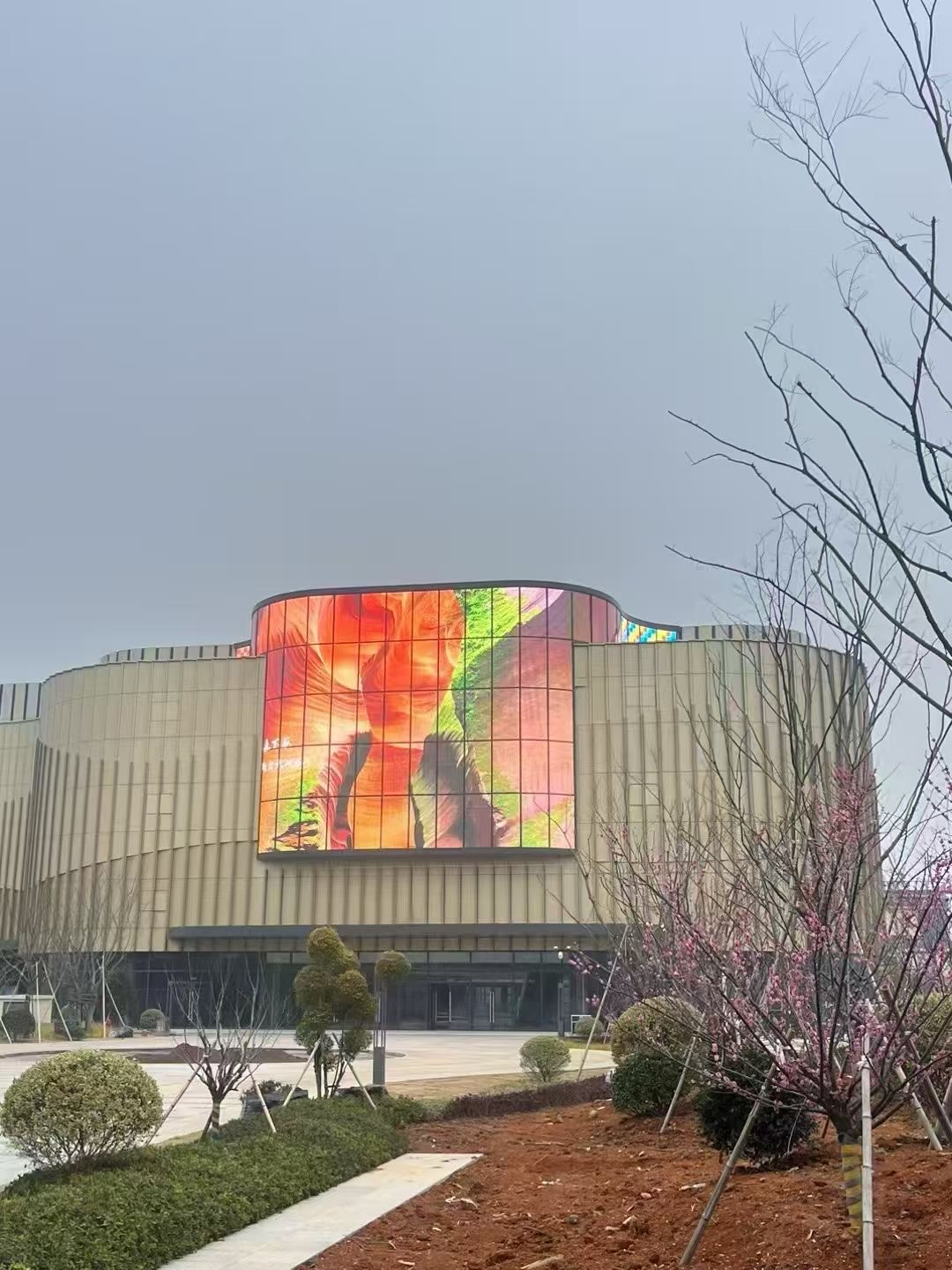 Revolutionizing the Outdoor Visual Experience: Technical Features of ...